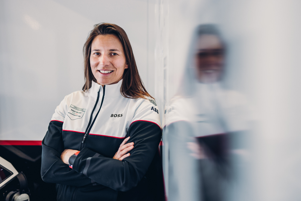 Simona De Silvestro continues as test and reserve driver in the TAG ...